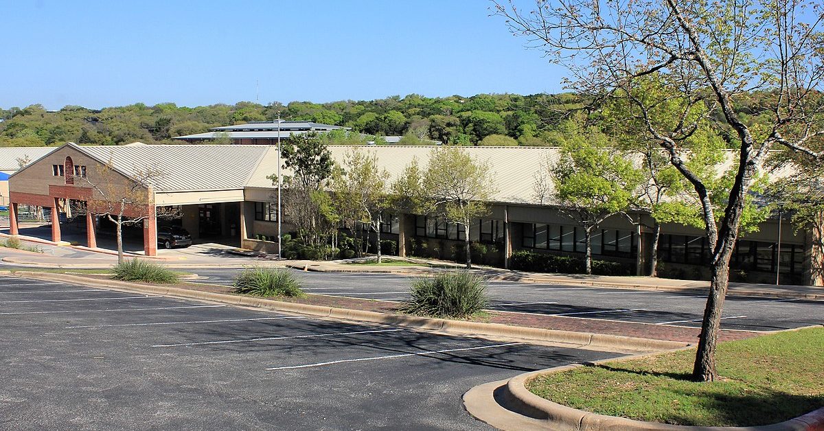 Teacher at Forest Trail Elementary School promotes book, 'Call Me Max ...