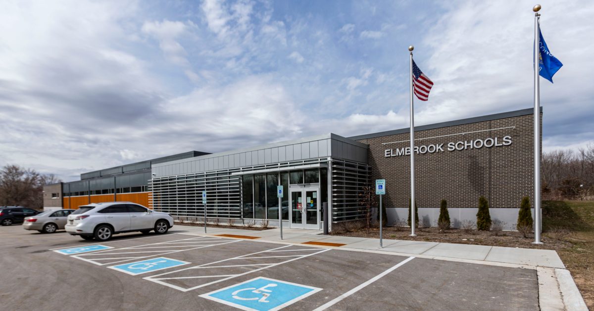 Elmbrook Schools plans to introduce curriculum that "decenters ...